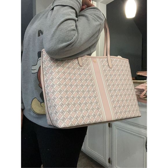 Tory Burch | Bags | New Tory Burch Geo Logo Monogram Pattern Allover ...